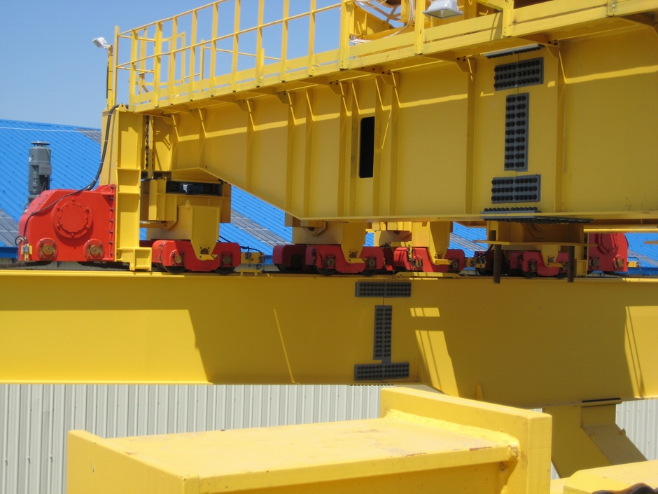 DLT chain drive and wheeled bogie systems
